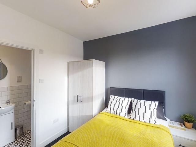 Trafalgar Street, Gillingham, Kent ME7, 5 bed shared accommodation to rent, £600 pcm | PrimeLocation