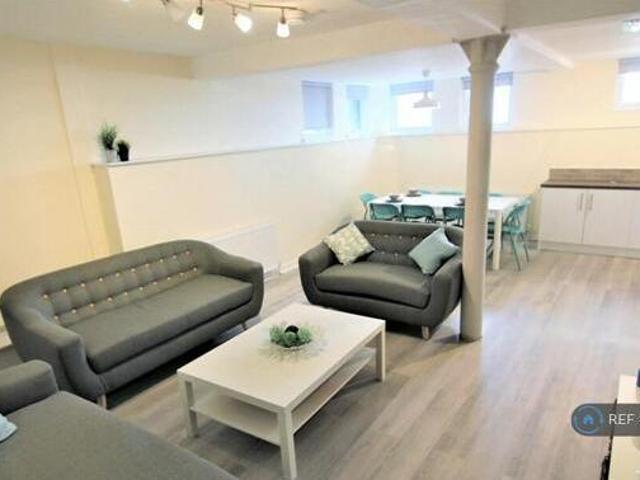 Trafalgar Street, Sheffield, 8 Bedroom Flat