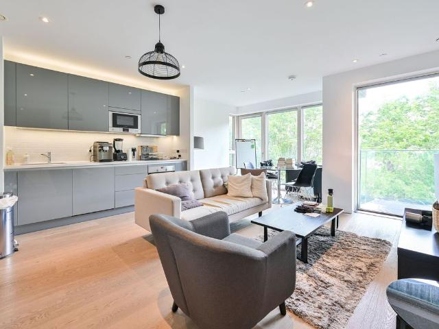 Trafalgar Place, Capell Apartments, Victory Place, London SE17, Elephant And Castle, 1 bed flat to rent, £2,800 pcm | PrimeLocation