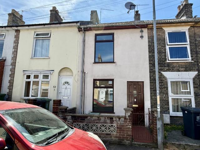 Trafalgar Road East, Gorleston NR31, 2 bed terraced house to rent, £850 pcm | PrimeLocation