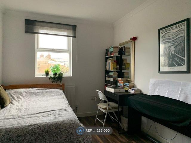 Trafalgar Road, Greenwich SE10, Room to rent, £900 pcm | PrimeLocation