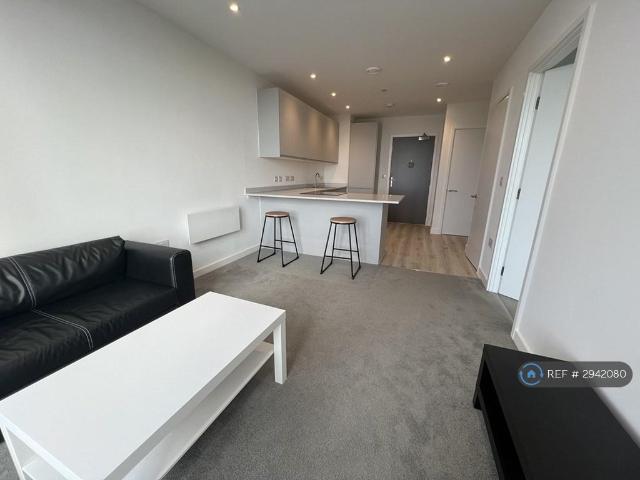 Trafford Wharf, Manchester, M17 1 bed flat to rent £1,040 pcm £240 pw