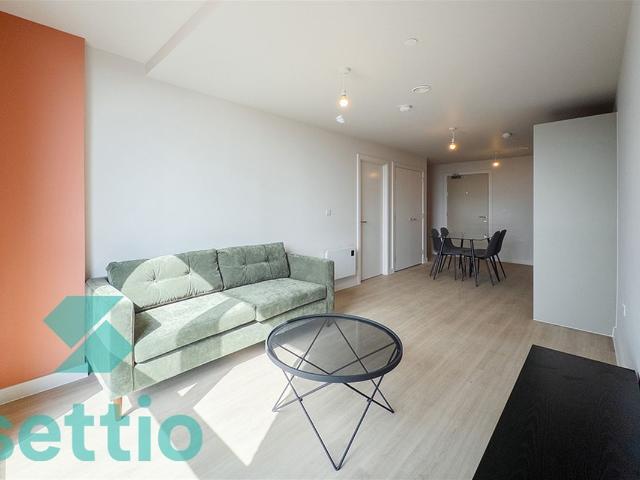 Trafford Gardens M16, 1 bed flat to rent, £1,150 pcm | PrimeLocation