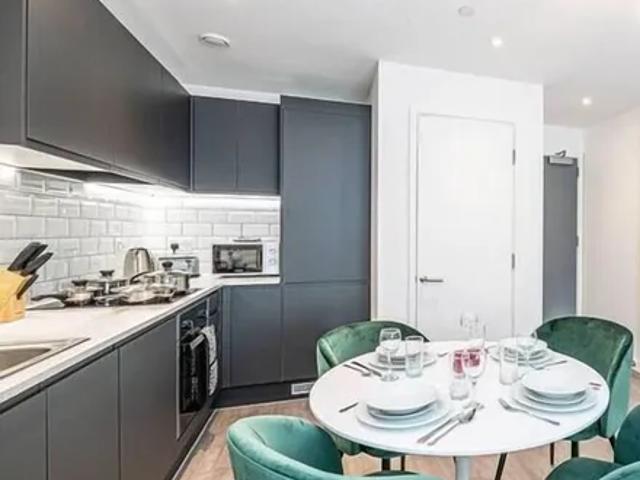 Trafford, M16 0PG, United Kingdom | 2 bed apartment for rent #96516170 | Rentberry