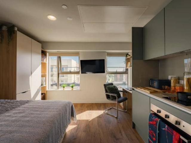 Traffic Street, Nottingham NG2, Studio to rent, £745 pcm | PrimeLocation