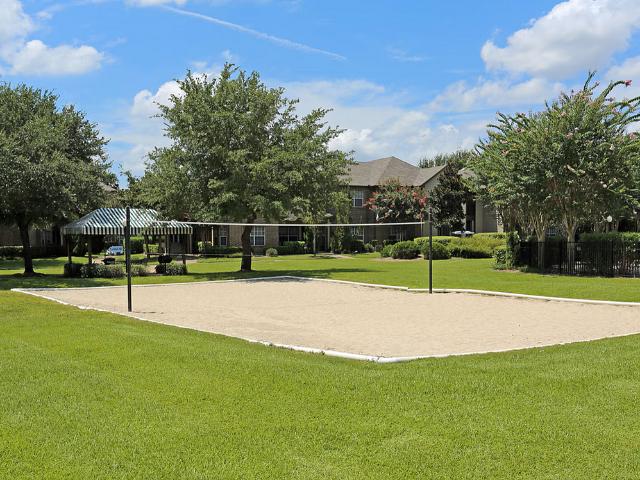 Trails At Corinthian Creek 2 Bedroom Apartment for Rent at 8655 Jones Rd, Jersey Village, TX 77065