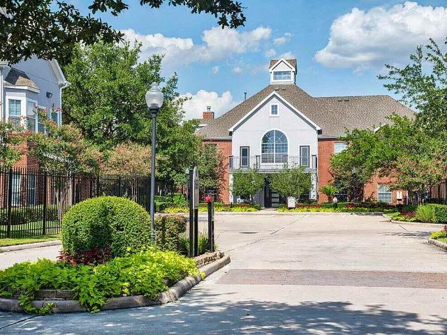 Trails At Eldridge Parkway 1 Bedroom Apartment for Rent at 10000 N Eldridge Pkwy, Houston, TX 77065