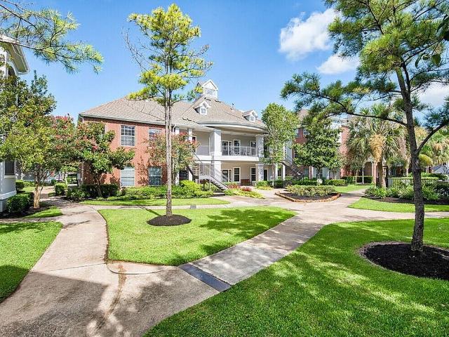 Trails At Eldridge Parkway 2 Bedroom Apartment for Rent at 10000 N Eldridge Pkwy, Houston, TX 77065
