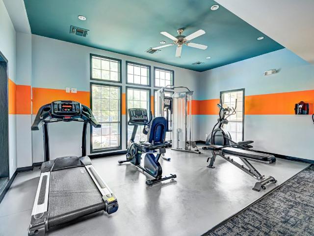 Trails at Lakeside 1 Bedroom Apartment for Rent at 3836 Arbor Green Ln, Indianapolis, IN 46220 Millersville