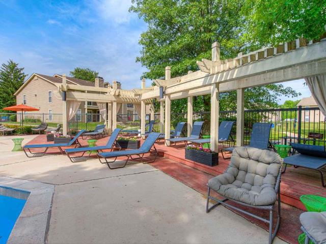 Trails at Lakeside 2 Bedroom Apartment for Rent at 3836 Arbor Green Ln, Indianapolis, IN 46220 Millersville