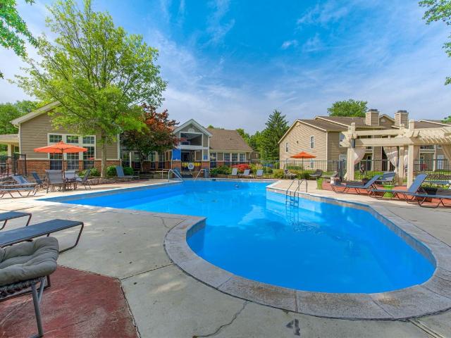 Trails at Lakeside 2 Bedroom Apartment for Rent at 3836 Arbor Green Ln, Indianapolis, IN 46220 Millersville