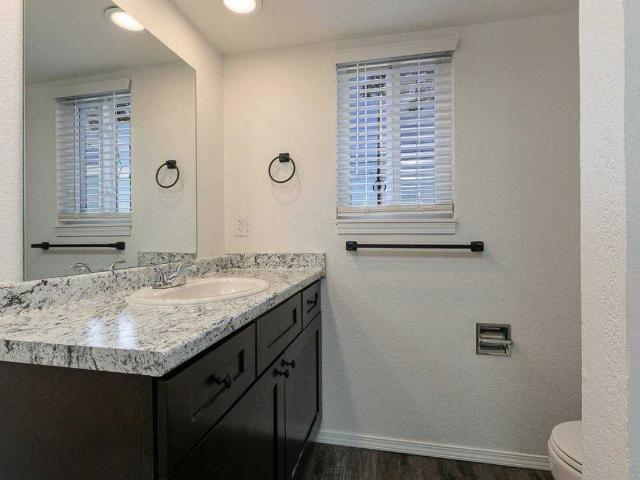 Trails End Apartments 2 Bedroom Apartment for Rent at 1655 S Ingram Mill Rd, Springfield, MO 65804