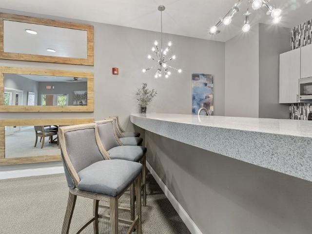 Trails of White Rock 2 Bedroom Apartment for Rent at 1121 Beachview St, Dallas, TX 75218