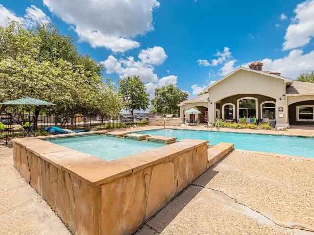 Trailside Apartments 1 Bedroom Apartment for Rent at 8120 Mainland Dr, San Antonio, TX 78240