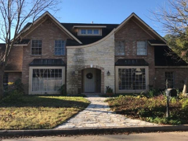 Trailville Dr