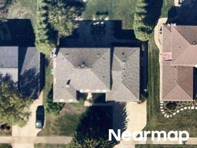 Trailwood Ln