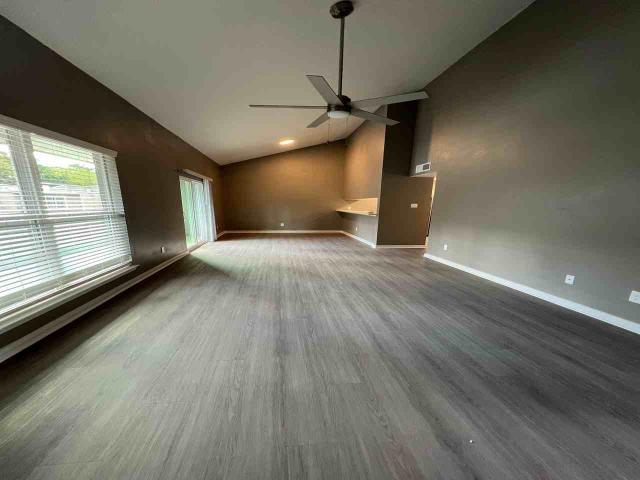 Trailwood Village Apartments 2 Bedroom Apartment for Rent at 2200 Lake Village Dr, Houston, TX 77339 Kingwood