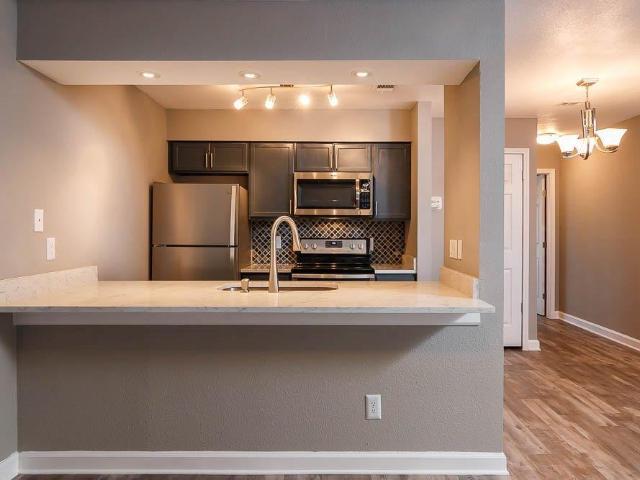 Tramor at Victory Place 1 Bedroom Apartment for Rent at 4100 Victory Drive, Austin, TX 78704 South Lamar