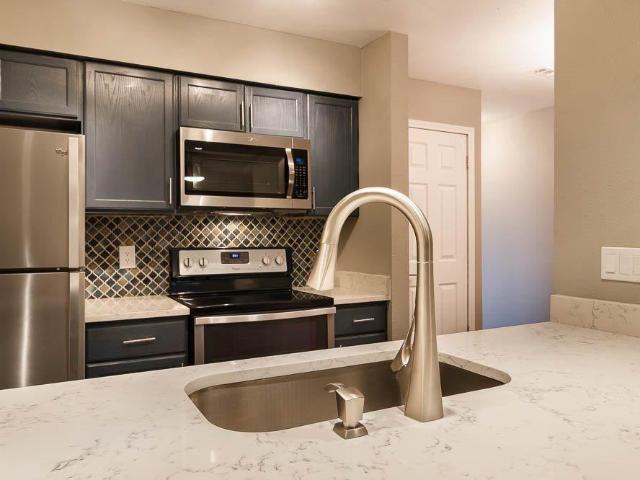 Tramor at Victory Place 1 Bedroom Apartment for Rent at 4100 Victory Drive, Austin, TX 78704 South Lamar