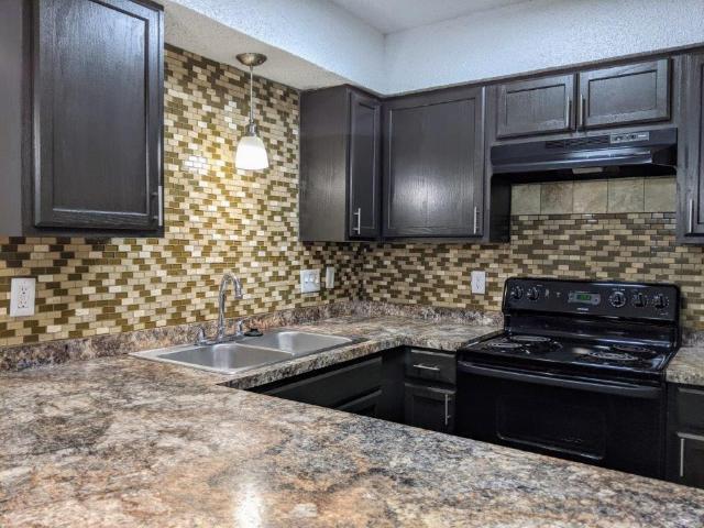 Tramor at Victory Place 2 Bedroom Apartment for Rent at 4100 Victory Drive, Austin, TX 78704 South Lamar