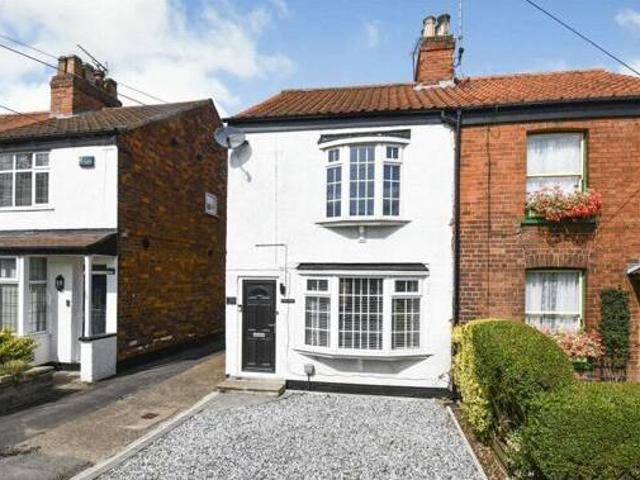 Tranby Lane, Anlaby, 2 Bedroom Semi detached