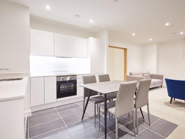 Transmission House M4, 2 bed flat to rent, £1,350 pcm | PrimeLocation