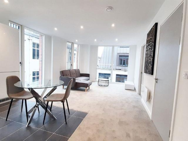 Transmission House, Manchester M4, 1 bed flat to rent, £1,250 pcm | PrimeLocation