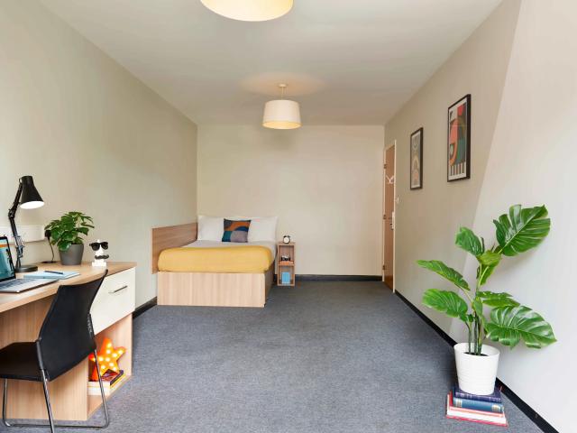 Transom House, Bristol Has an Apartment