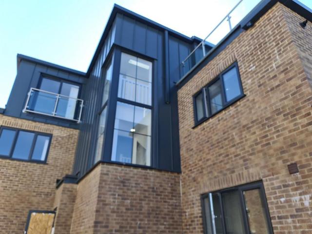Tranquil Mews, Sevenoaks, TN13 1 bed apartment to rent £1,375 pcm £317 pw