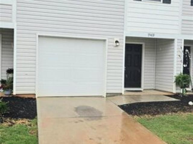 Tranquility Cir Unit D, Newton, Home For Sale