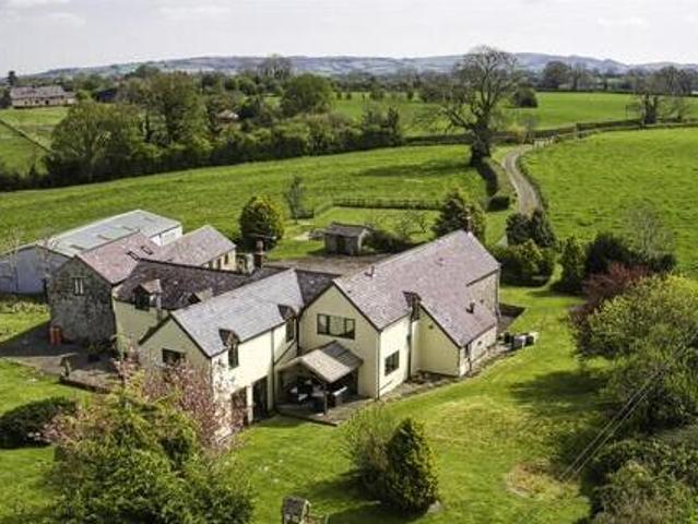 Treuddyn, Mold, 5 Bedroom Detached