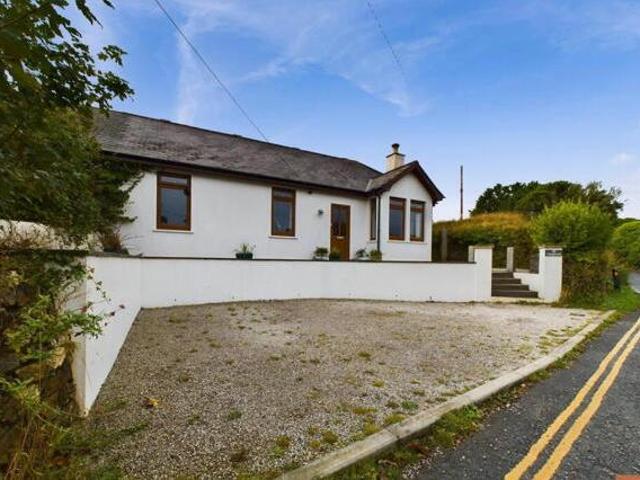 Trevaunance Road, St. Agnes, 3 Bedroom Semi detached