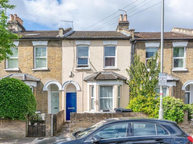 Trevelyan Road, Tooting, London, SW17 4 bed terraced house to rent £4,000 pcm £923 pw