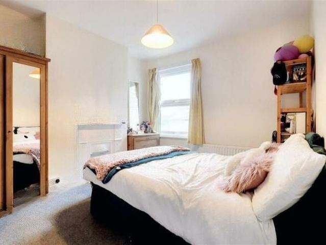 Trevelyan Road, London SW17, 3 bed end terrace house to rent, £3,000 pcm | PrimeLocation