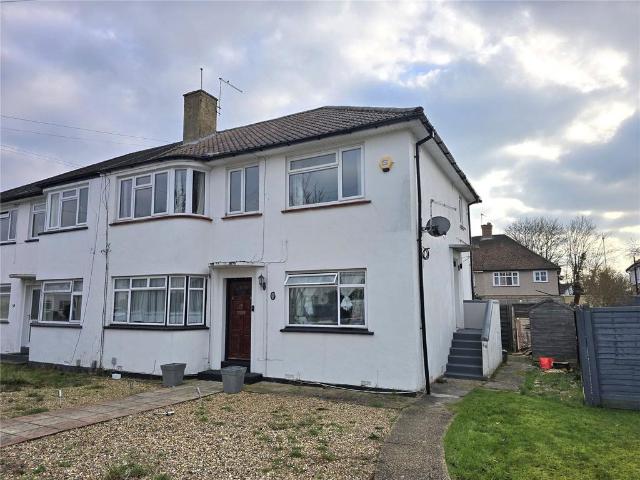 Trevellance Way, Watford. 3 bed maisonette to rent £1,850 pcm £427 pw