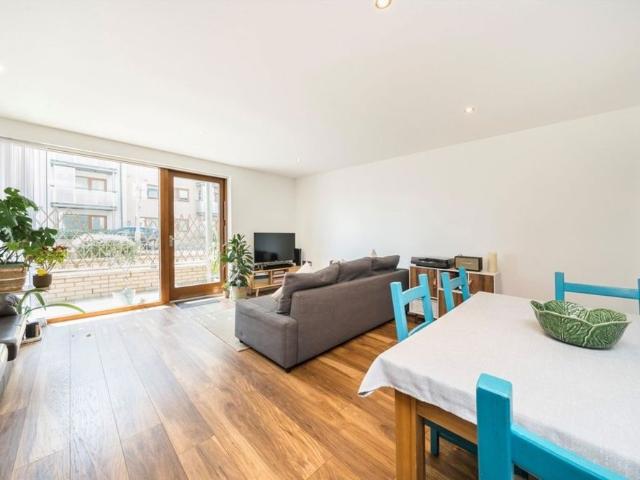 Trevithick Way, E3, London