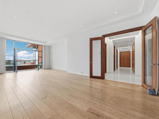 Trevor Square, Knightsbridge, SW7 2 bed flat to rent £9,967 pcm £2,300 pw
