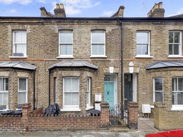 Treadgold Street, North Kensington W11, 3 bed maisonette to rent, £3,850 pcm | PrimeLocation