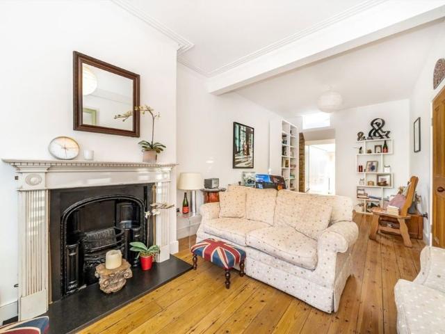 Treadgold Street, W11, London
