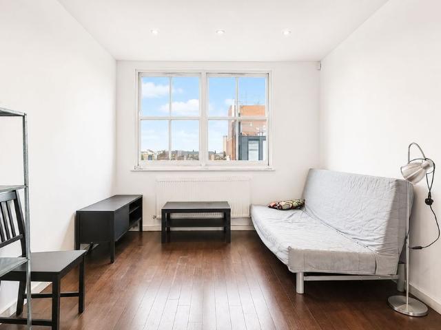 Treadway Street, London E2, 1 bed flat to rent, £1,700 pcm | PrimeLocation