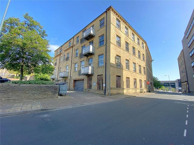 Treadwell Mills, Upper Park Gate, Bradford, West Yorkshire BD1, 1 bed flat to rent, £575 pcm | PrimeLocation