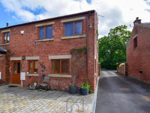 Treales Village, Treales, 4 Bedroom Barn