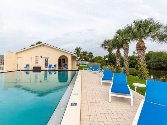 Treasure Coast Isles_Great waterfront location in