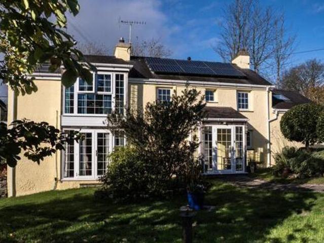 Treborth, Ffordd Bronwydd, Bangor, 4 Bedroom Detached