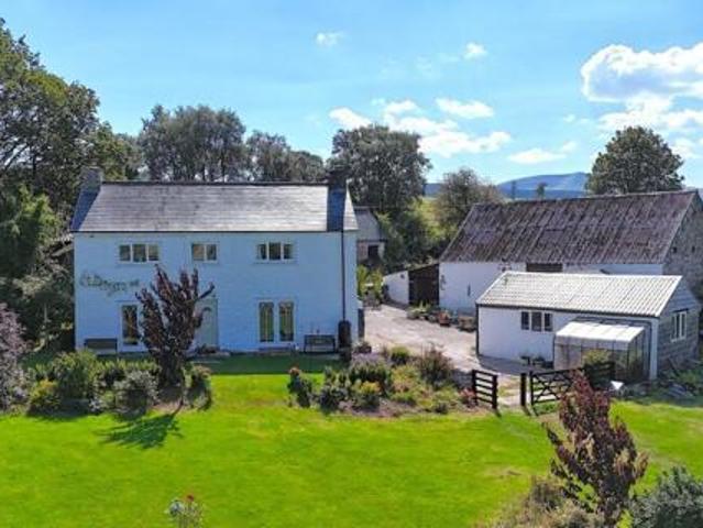 Trecastle, Brecon, 4 Bedroom Detached