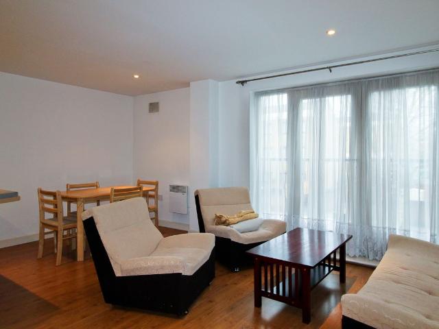 Tredegar Road, London E3, 1 bed flat to rent, £1,750 pcm | PrimeLocation