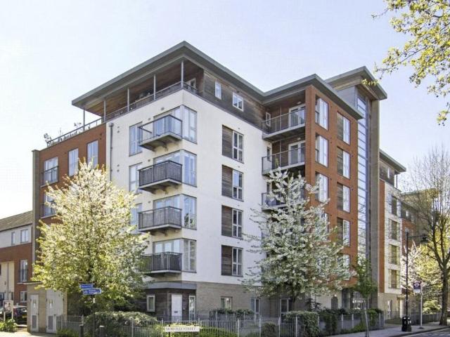 Tredegar Road, London E3, 1 bed flat to rent, £1,800 pcm | PrimeLocation