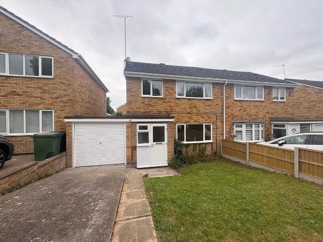Tredington Close, Redditch B98, 3 bed semi detached house to rent, £1,300 pcm | PrimeLocation