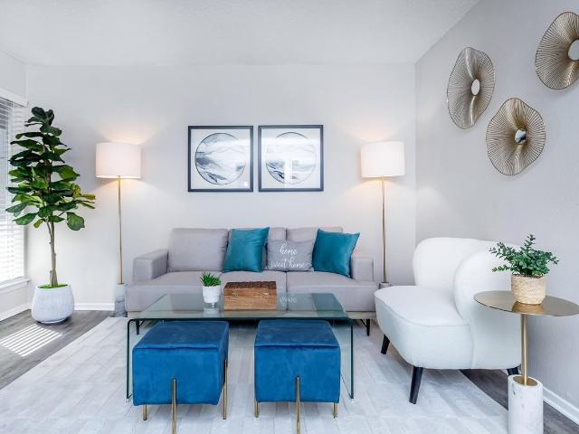 Tree Top 1 Bedroom Apartment for Rent at 1933 S State Highway 161, Grand Prairie, TX 75051