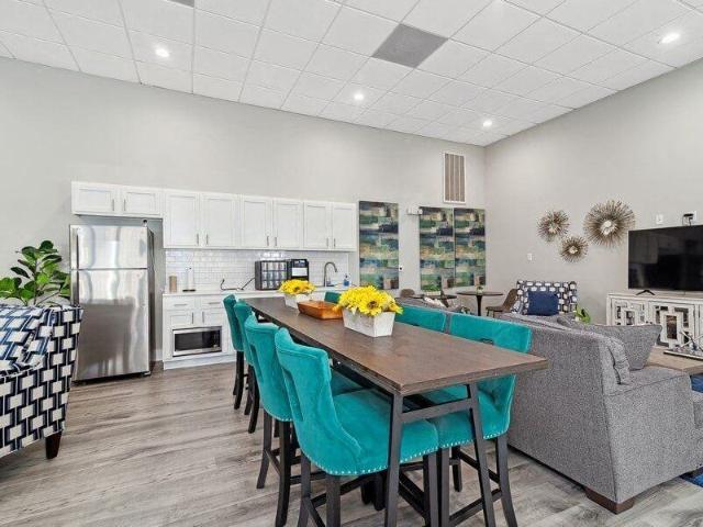 Tree Top 2 Bedroom Apartment for Rent at 1328 Steinbeck Dr, Raleigh, NC 27609